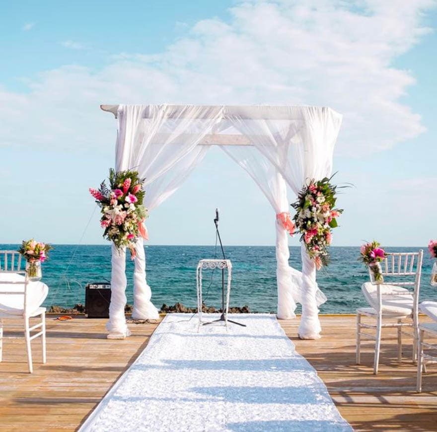 Marry in the Caribbean | Roatan Events