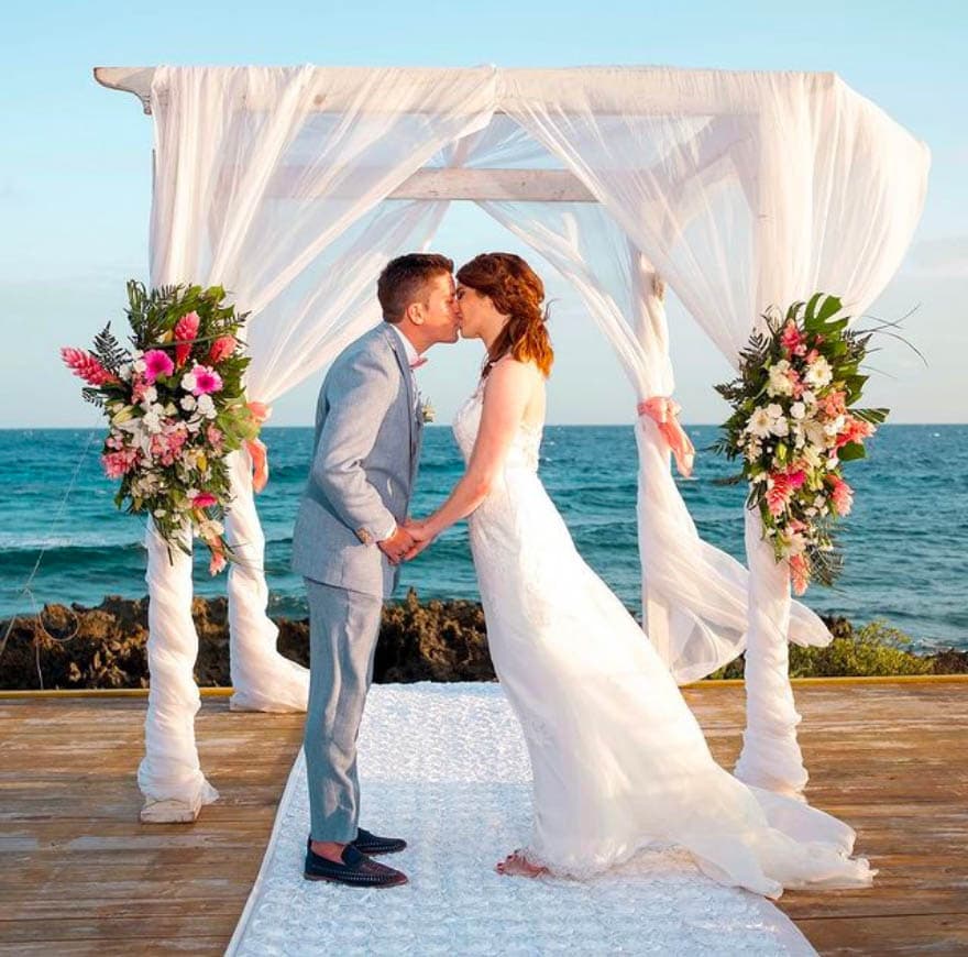 Marry in the Caribbean | Roatan Events